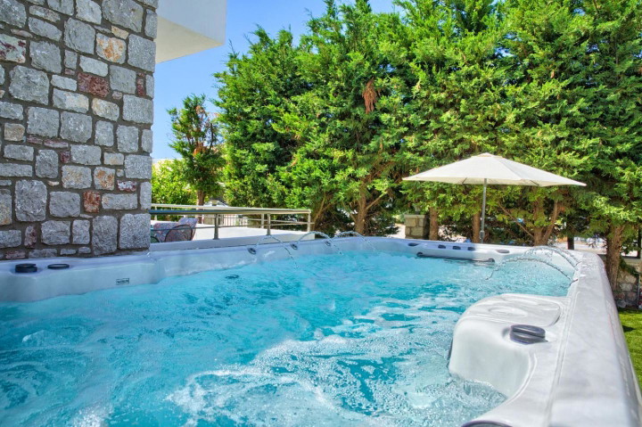 G&k Stone Suites - Rhodes