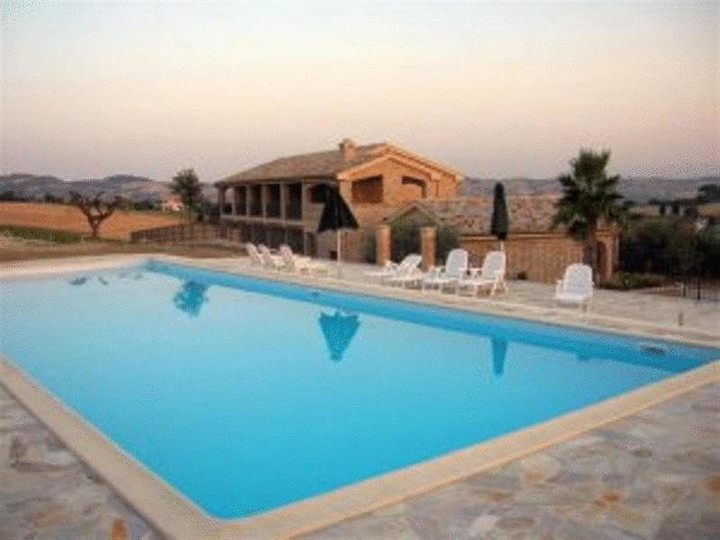Agriturismo Raggioverde - Macerata