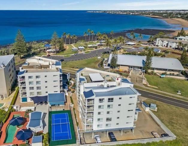 Ocean Front Apartment At The Bargara Blue Resort - Bargara