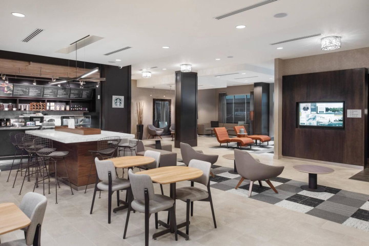 Courtyard By Marriott Baton Rouge Downtown - Baton Rouge