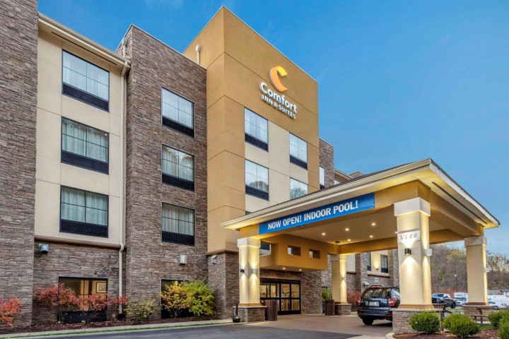 Comfort Inn & Suites Pittsburgh South - Pittsburgh, PA