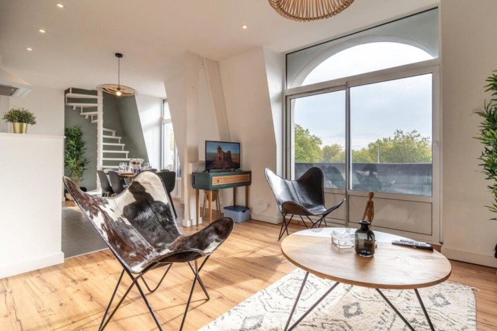 Marcq En Baroeul - Superb Apartment + Parking - Norte