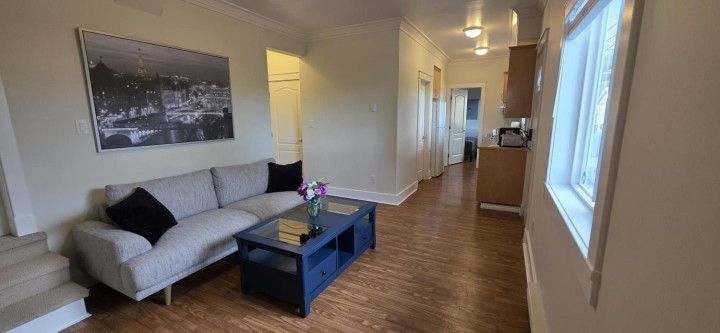 2 Bedrooms Guest Suite In Victoria - ラングフォード
