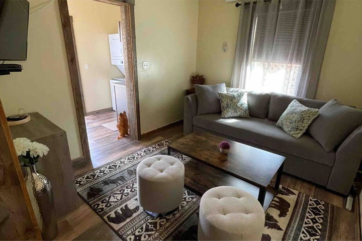 Parkway Yellowstone Guest House Apartment #3 - Montana