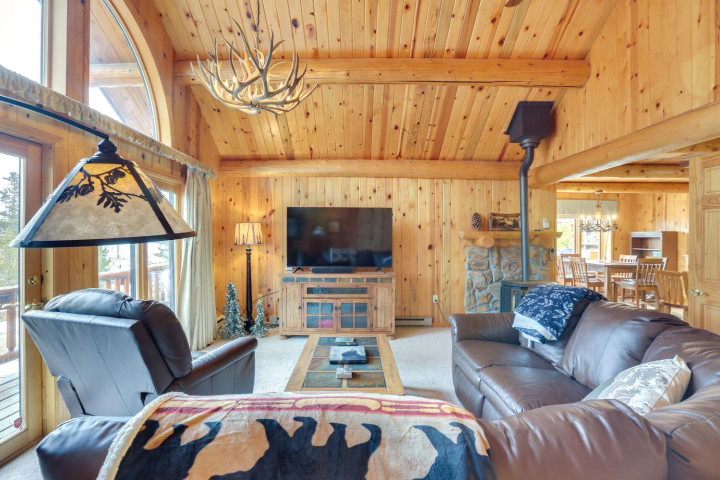 Lake & Mtn Views: Spectacular Grand Lake Home - Grand Lake, CO