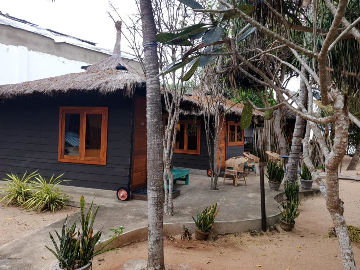 Tomorrowland Beach Villas - Sri Lanka