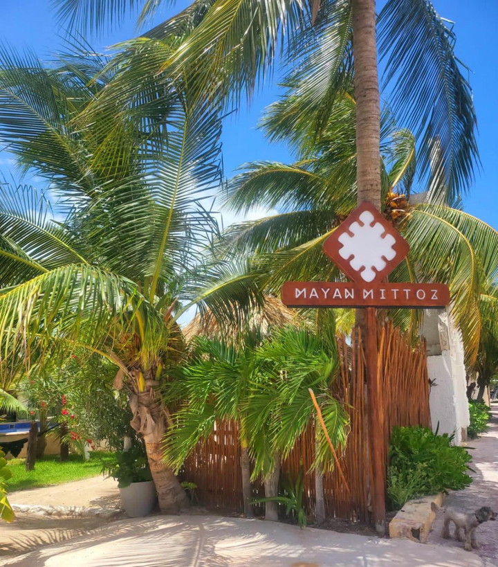 Mayan Mittoz - Holbox
