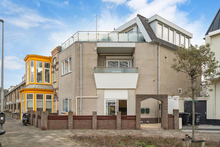 Studio Tara At The Beach With Private Parking - Zandvoort