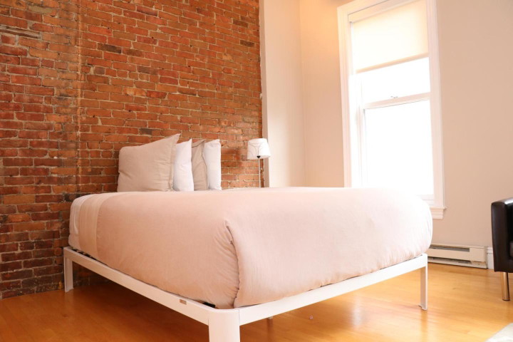 Charming Studio In Boston Brownstone, #6 - Boston, MA