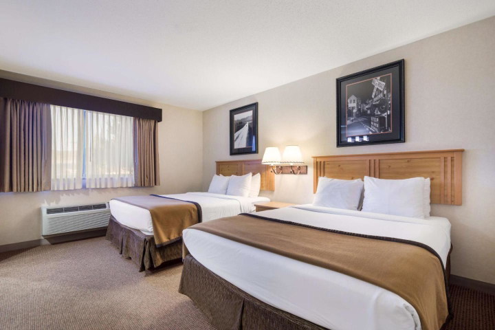 Best Western Golden Spike Inn & Suites - Mount Rushmore, SD