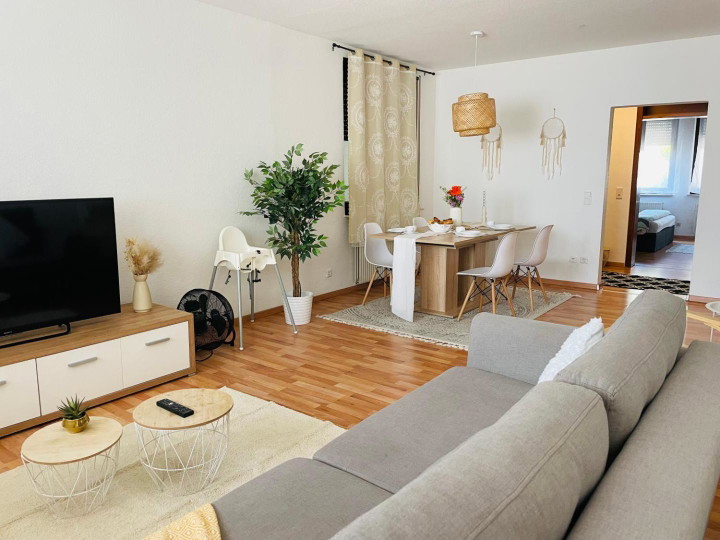 Entire Flat For You Schwetzingen,mannheim & Hd - Hockenheim