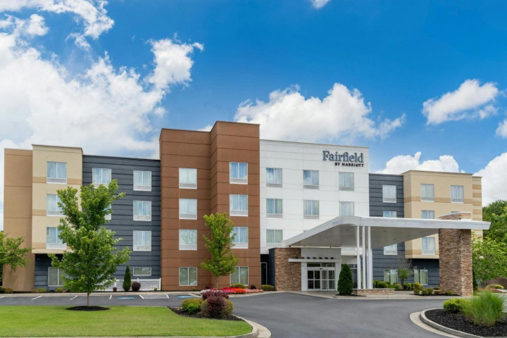 Fairfield Inn And Suites By Marriott Calhoun - Georgia (State)
