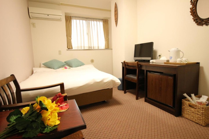 Okubo Hotel Hawaii - Harajuku