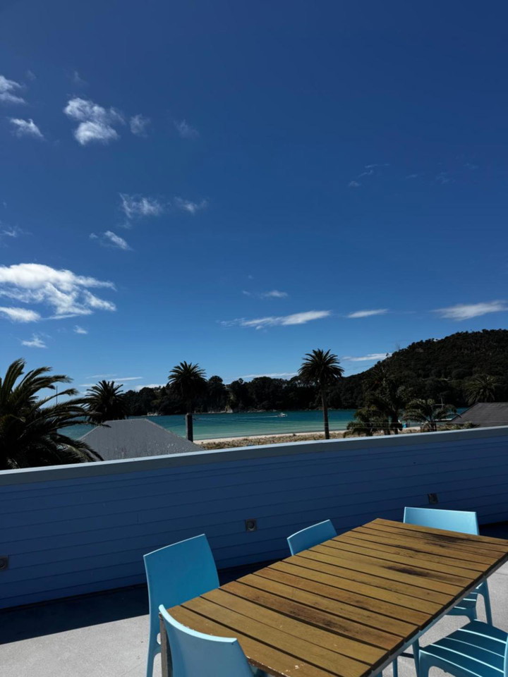 Coastal Calm - Crows Nest Apartment, Whitianga - Whitianga