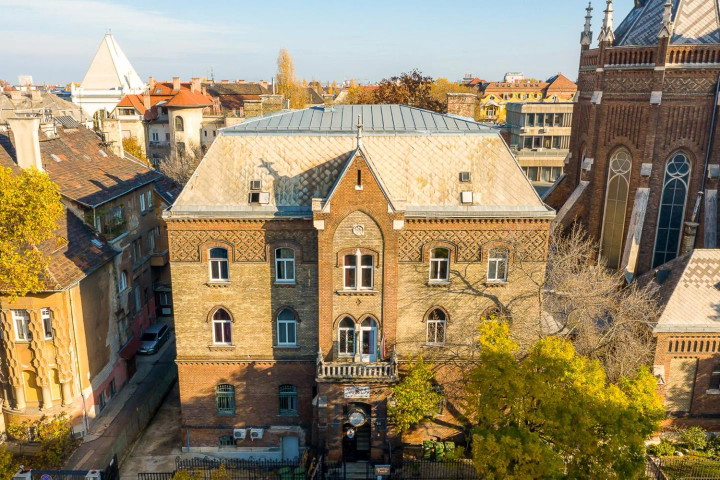 Dominik Panzió - Budapest