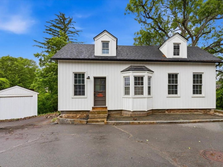 Belltown House At Airline Trail - East Hampton, CT