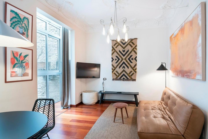 Modernist Apartment In The Best Location, Eixample - Barcelona