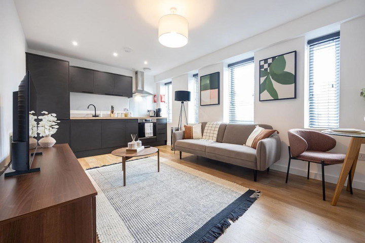 Urban Retreat - Stylish One-bedroom Studio - Oldham
