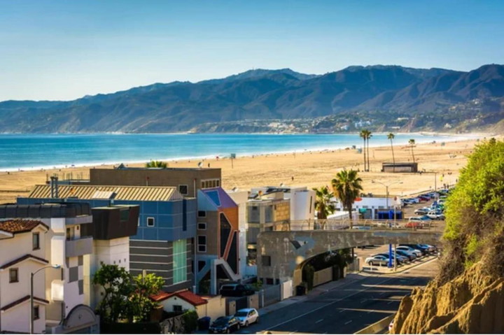 4 Santamonica De Lux - Santa Monica, CA
