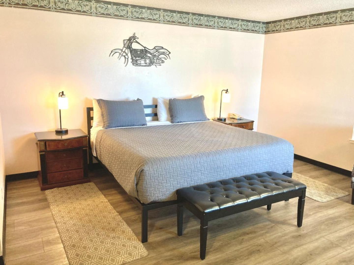 Coast Riders Inn - San Simeón, CA