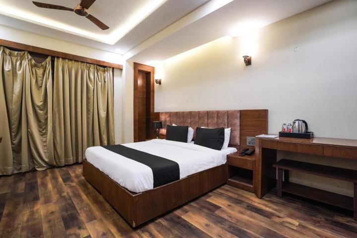 Hotel Ivy Near Delhi Airport - Delhi