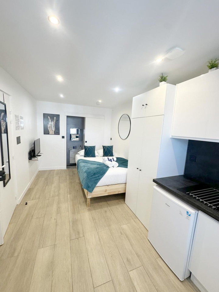 Suite Peace & Love - Appartement Central - Colombes