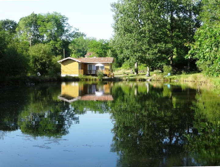 Chalet " Côté Lac " - Landes