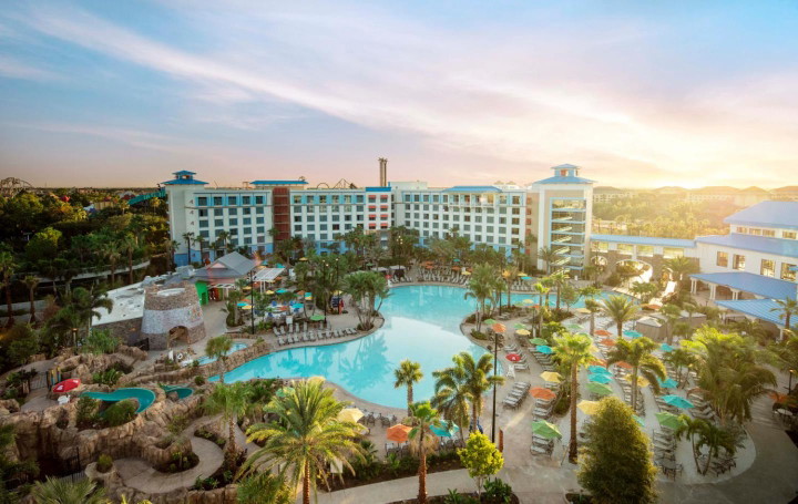 Universal's Loews Sapphire Falls Resort - Orlando