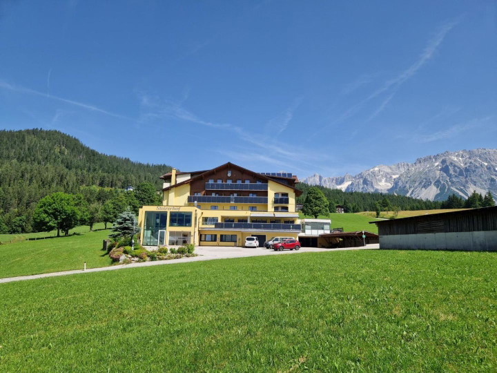 Premium Wanderhotel Steirerhof - Hallstatt
