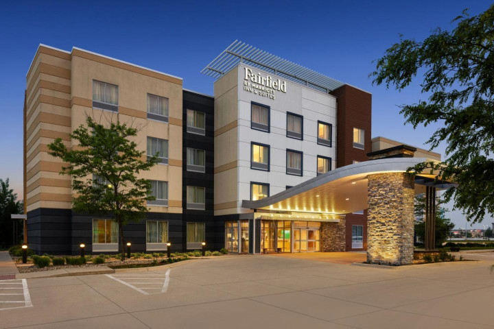 Fairfield Inn & Suites By Marriott Waterloo Cedar Falls - Waterloo, IA