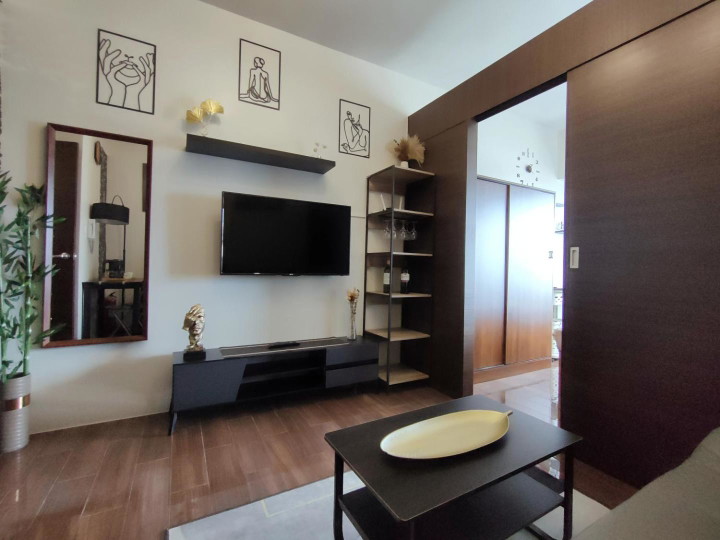 Amazing View Makati Elegant Flat 400mb Internet - Taguig