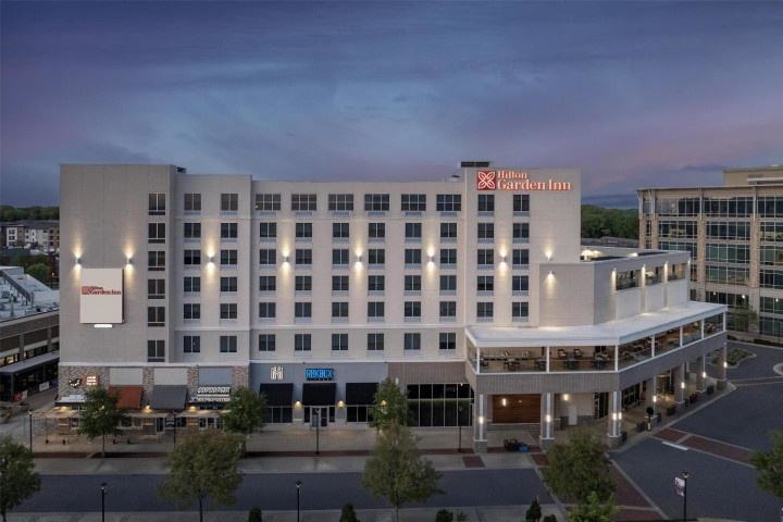 Hilton Garden Inn Charlotte Waverly - Charlotte