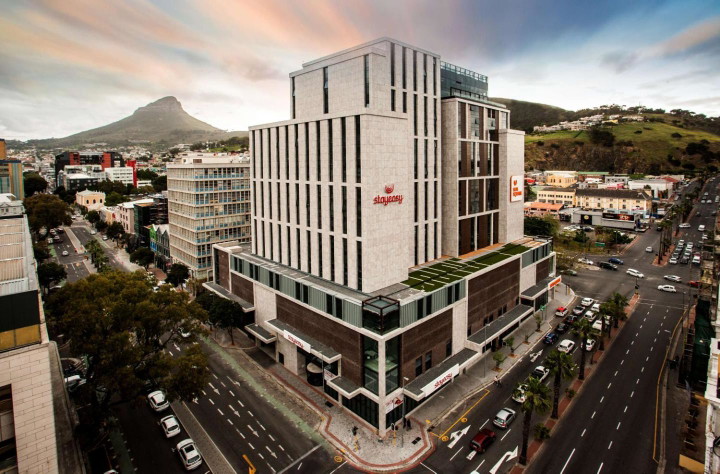 Stayeasy Cape Town City Bowl - Camps Bay