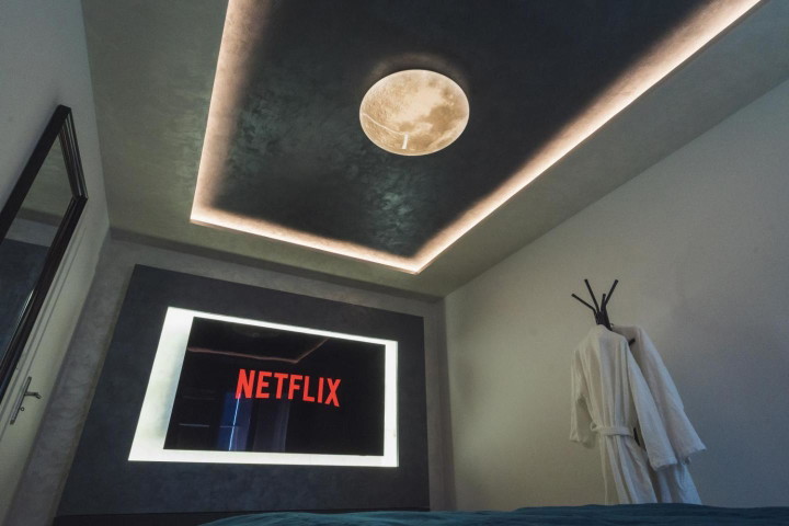 La Suite Interstellar - Cinéma Room & Balnéo - Annemasse