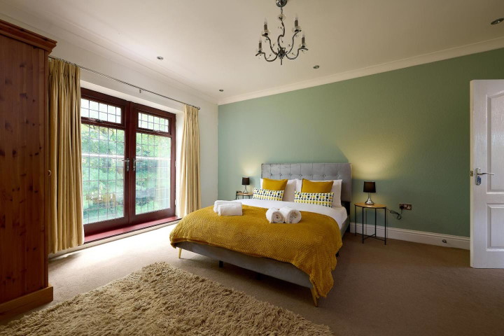 Spacious 7br Home, Families & Contractors, Hot Tub - Wolverhampton