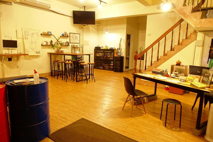 Chiayi Petite Hostel - Taiwan