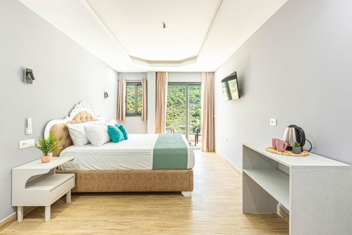Sea Breeze Suite 33 Llaman - Free Parking - Qeparo