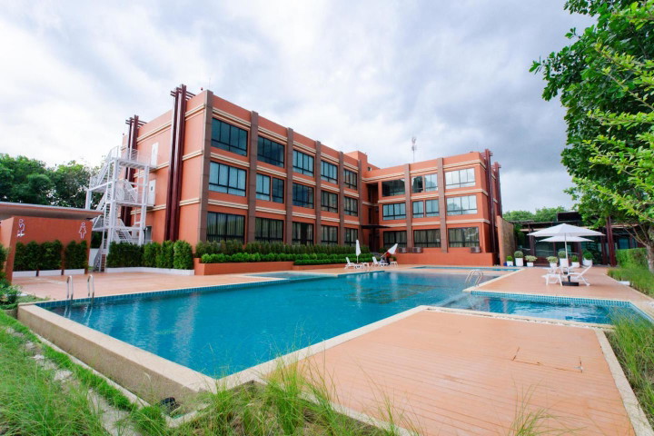 โรงแรมกัญธิญา การ์เด้น Kanthiya Garden Hotel - Thailand