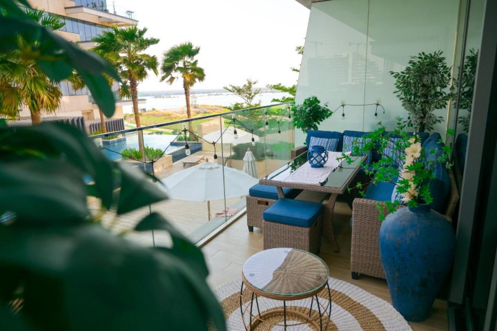 Beachside Sunset Residence - Abu Dhabi