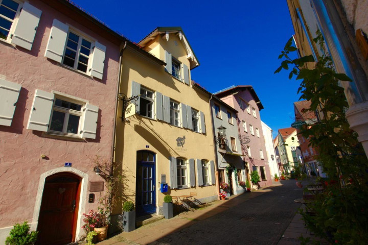 Old Kings Hostel By #Feelsliketravel - Small Cozy Home-vibe Stay - Füssen
