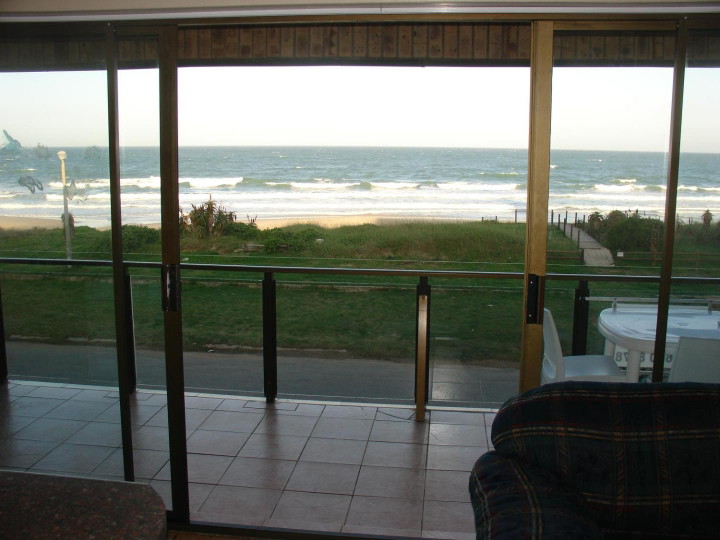 Blue Horizon Flat 8 - Jeffreys Bay