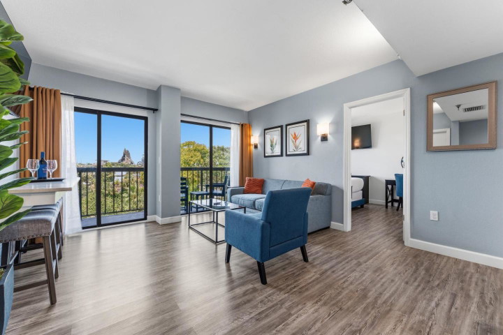 Volcano View 2 Bed 2 Bath Condo With Balcony - Orlando, FL