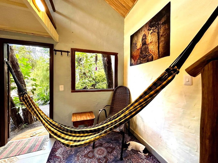 House In The Garden - Bonito