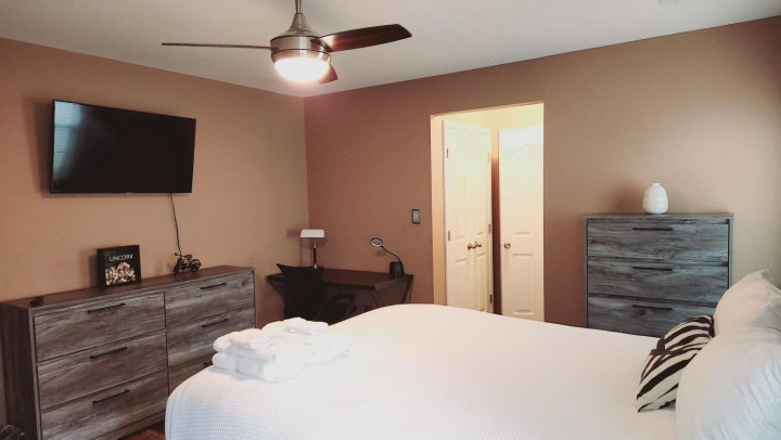 Knight's Vacation Property - Charlotte, Nc - Charlotte, NC