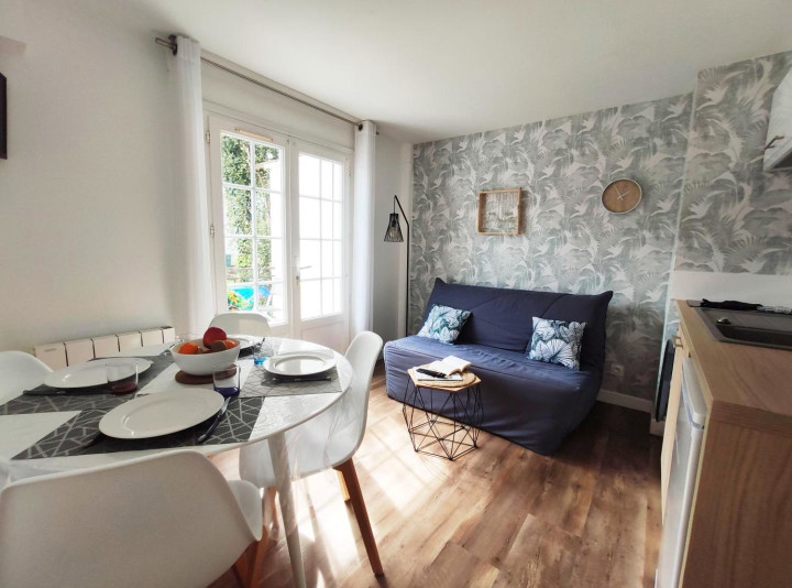 Charmant T2 Proche Plage Avec Terrasse Privative - Royan