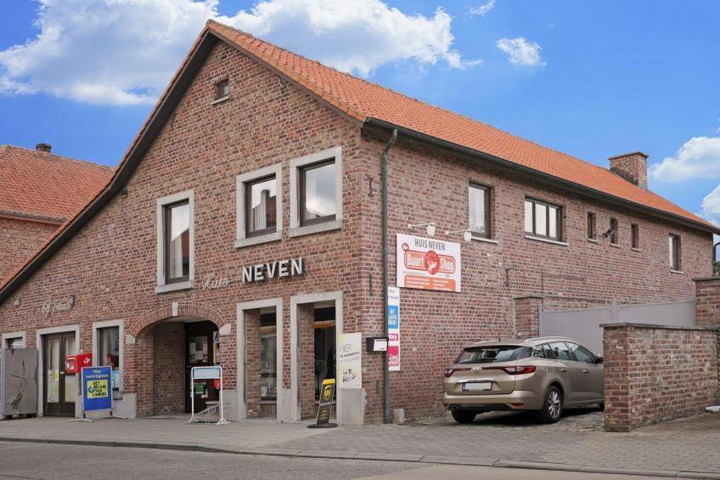 Bij Suus Onder De Wol - Hasselt