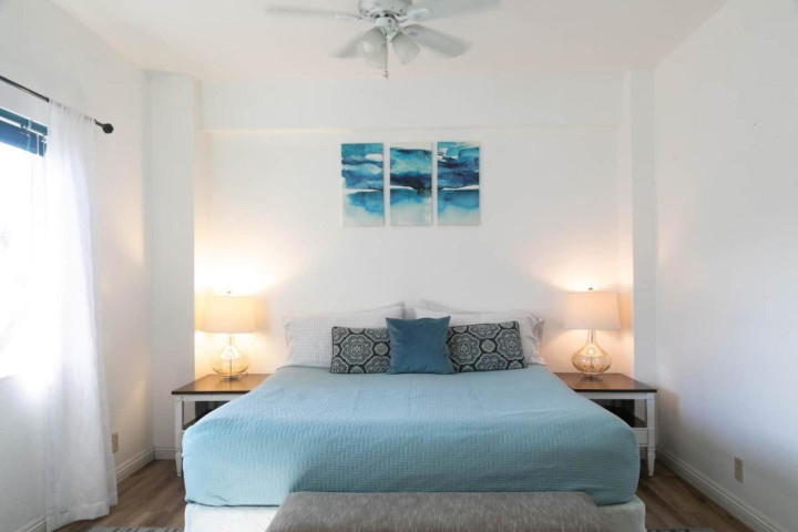 North Shore Bungalow - Mililani, HI