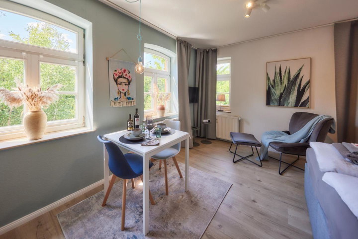 Kvartier2 In Top-lage, 5 Min Zur Bali-therme Und Gop, Hdz, Arbeitsplatz, Boxspringbett - Bad Oeynhausen