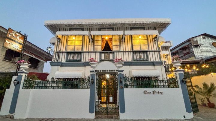 Casa Pichay Family Room - Vigan