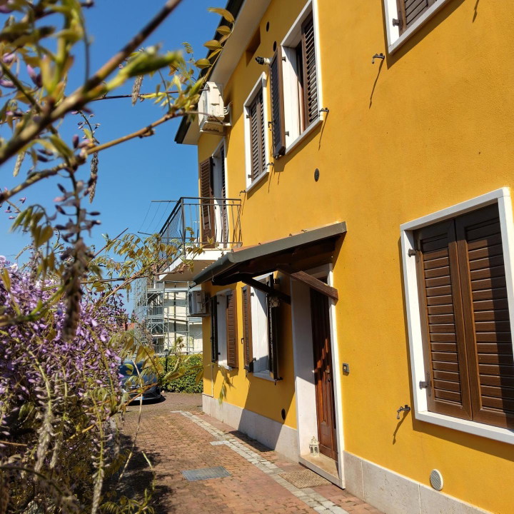 Appartamento A Due Passi Da Gardaland Con Wi-fi Veloce E Aria Condizionata - Peschiera del Garda